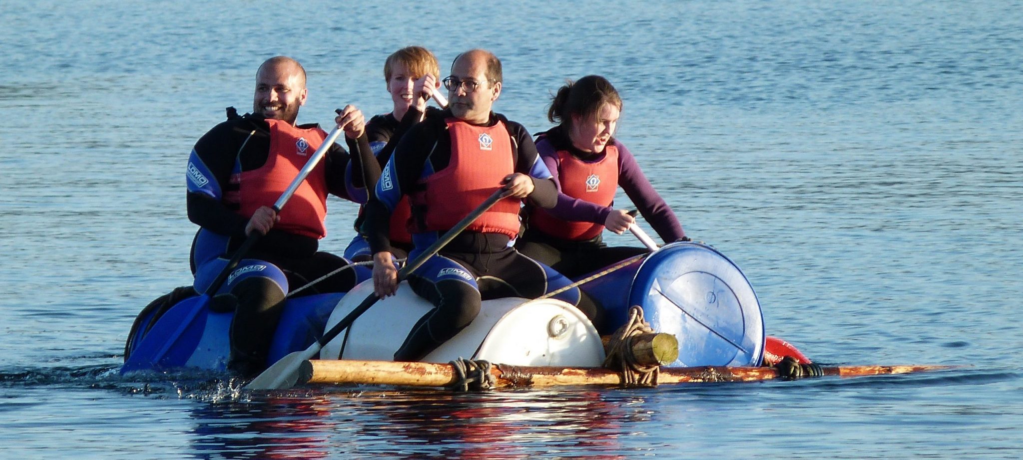 Raft building – Arran Outdoor